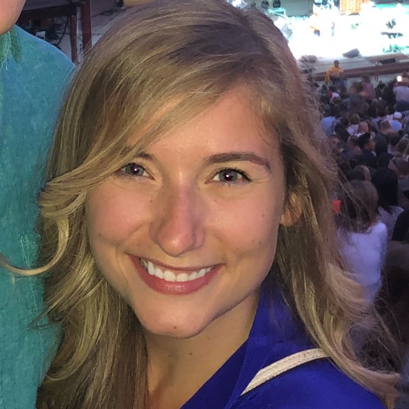 Kelsey's Closet (@stiles6446) | Poshmark